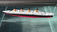 16" Submersible Two-Stage Sinking Titanic Model | Titanic Dream